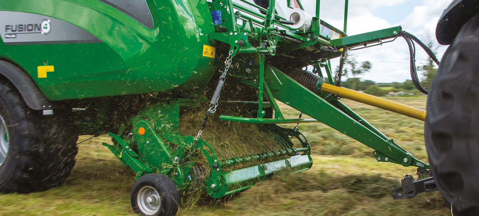 Fusion 4 Pro | Integrated Baler Wrapper | McHale New Zealand